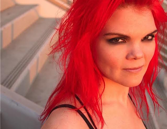 Promotional Photos of Sex Writer and Speaker JoEllen Notte