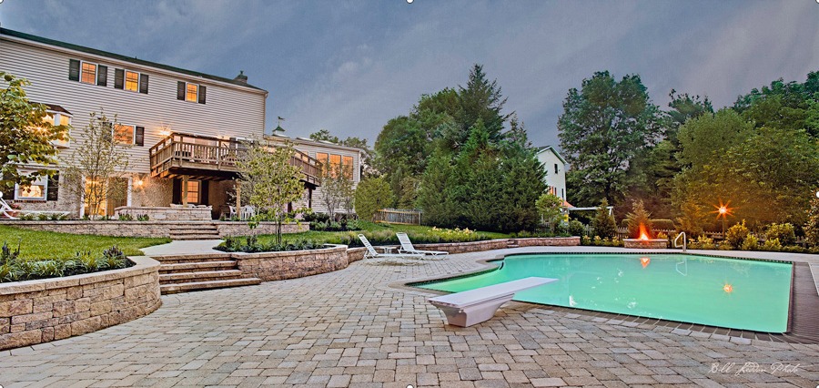 5 Advantages of Fall Pool Installation in Maryland