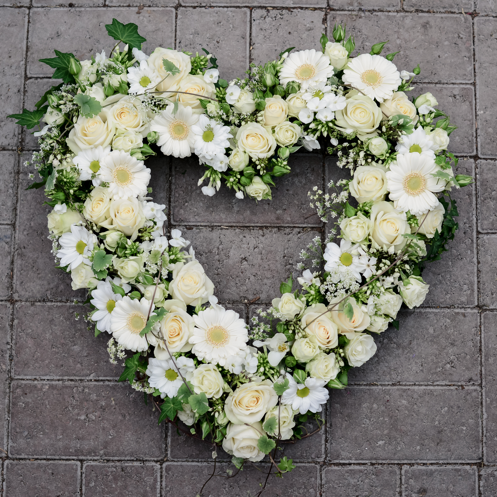 Sorgbinderi – Rosegården Tønsberg AS