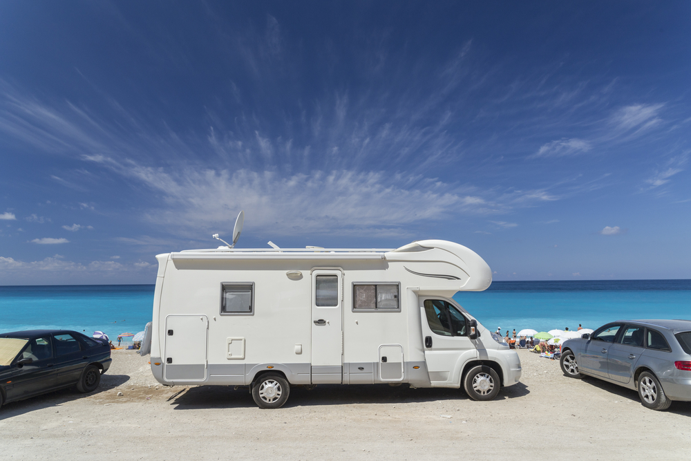 4 Person RV Rental - Rent a 4 Passenger RV for Your Family Vacation