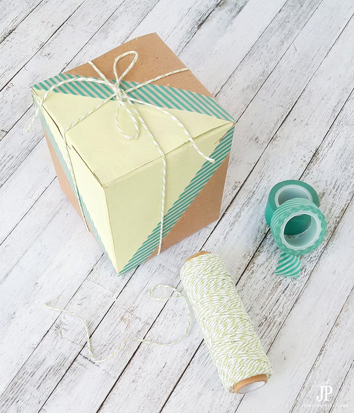 Use Your Stash: Make DIY Gift Wrap