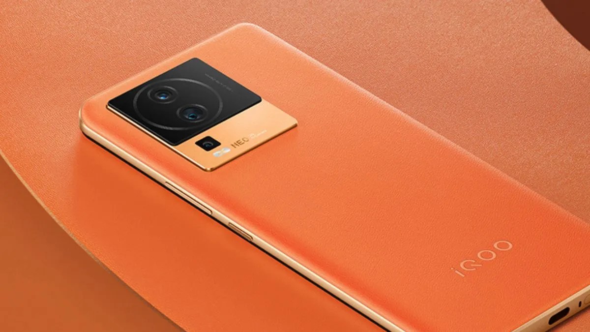 8 Best Nothing Phone (2) Alternatives that you can Buy Today - Smartprix