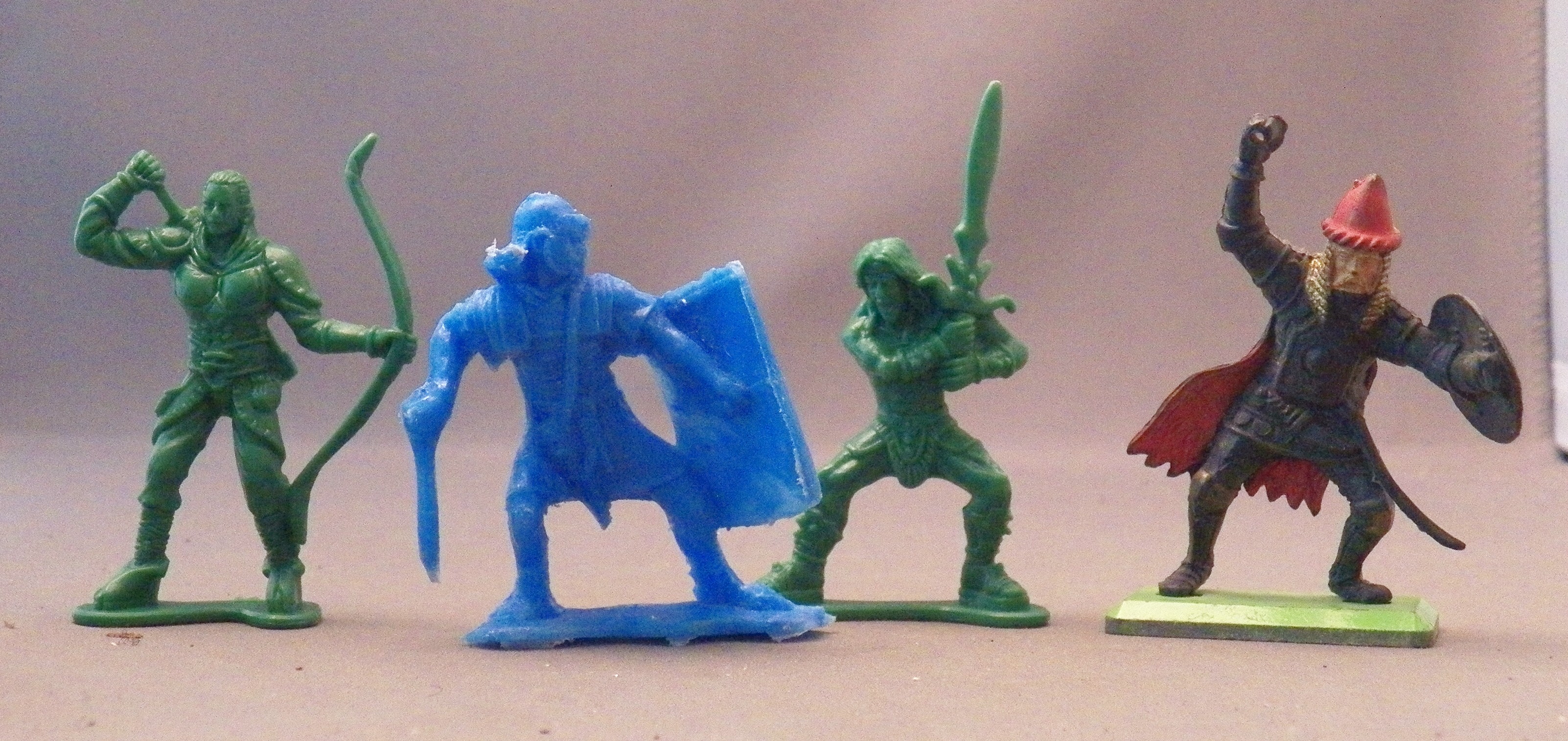 Toy R Us True Legends - Stad's StuffStad's Stuff