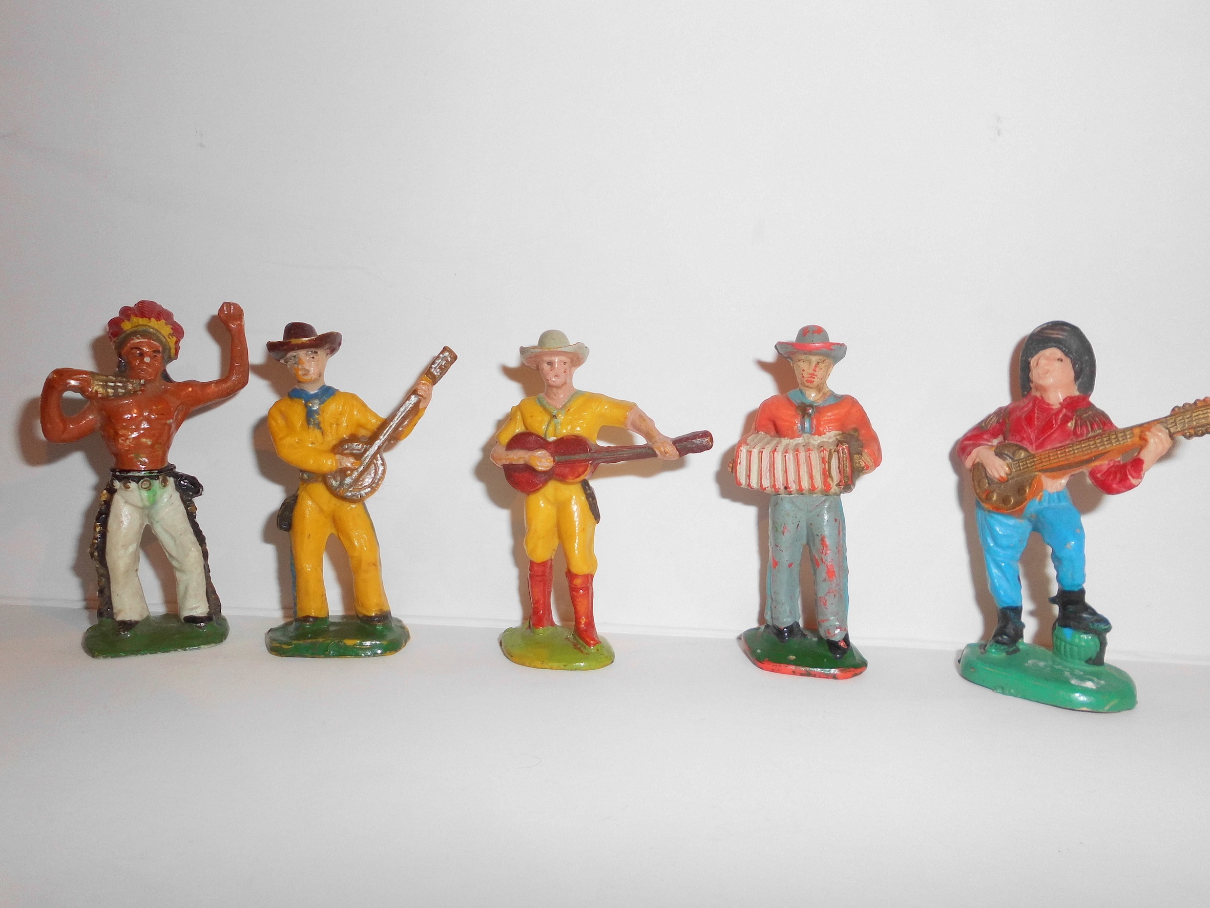 Odds Ends Part Four New Gabions, Cowboy Instruments, Figures - Stad's ...