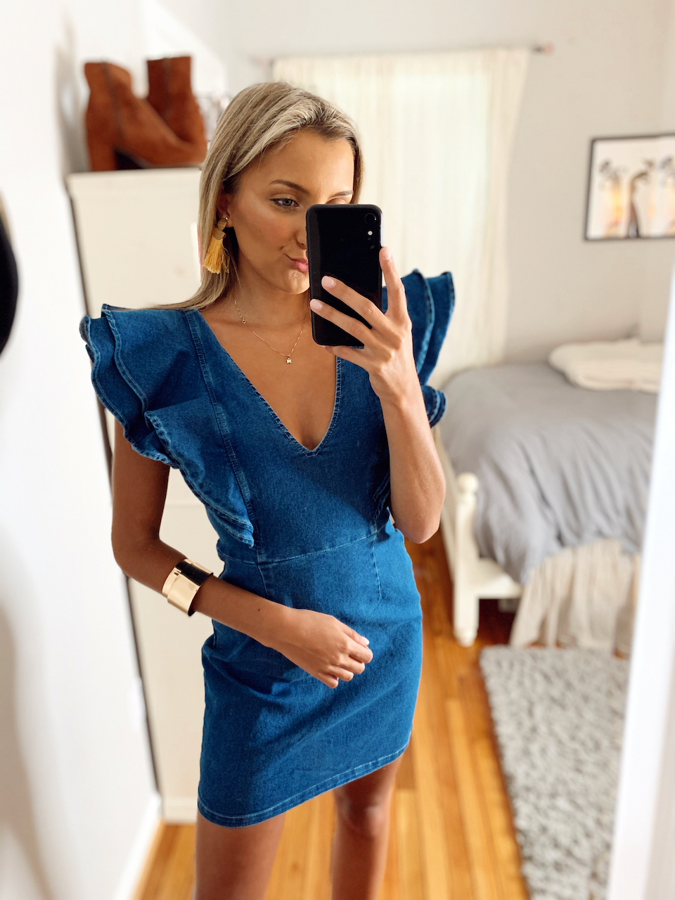 10 Game Day Outfit Ideas Styled By McKenz 10-game-day-outfit-ideas-styled-by-mckenz