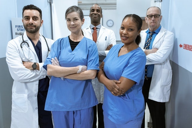 Why Do Surgeons Wear Blue? - Surgery.com.au