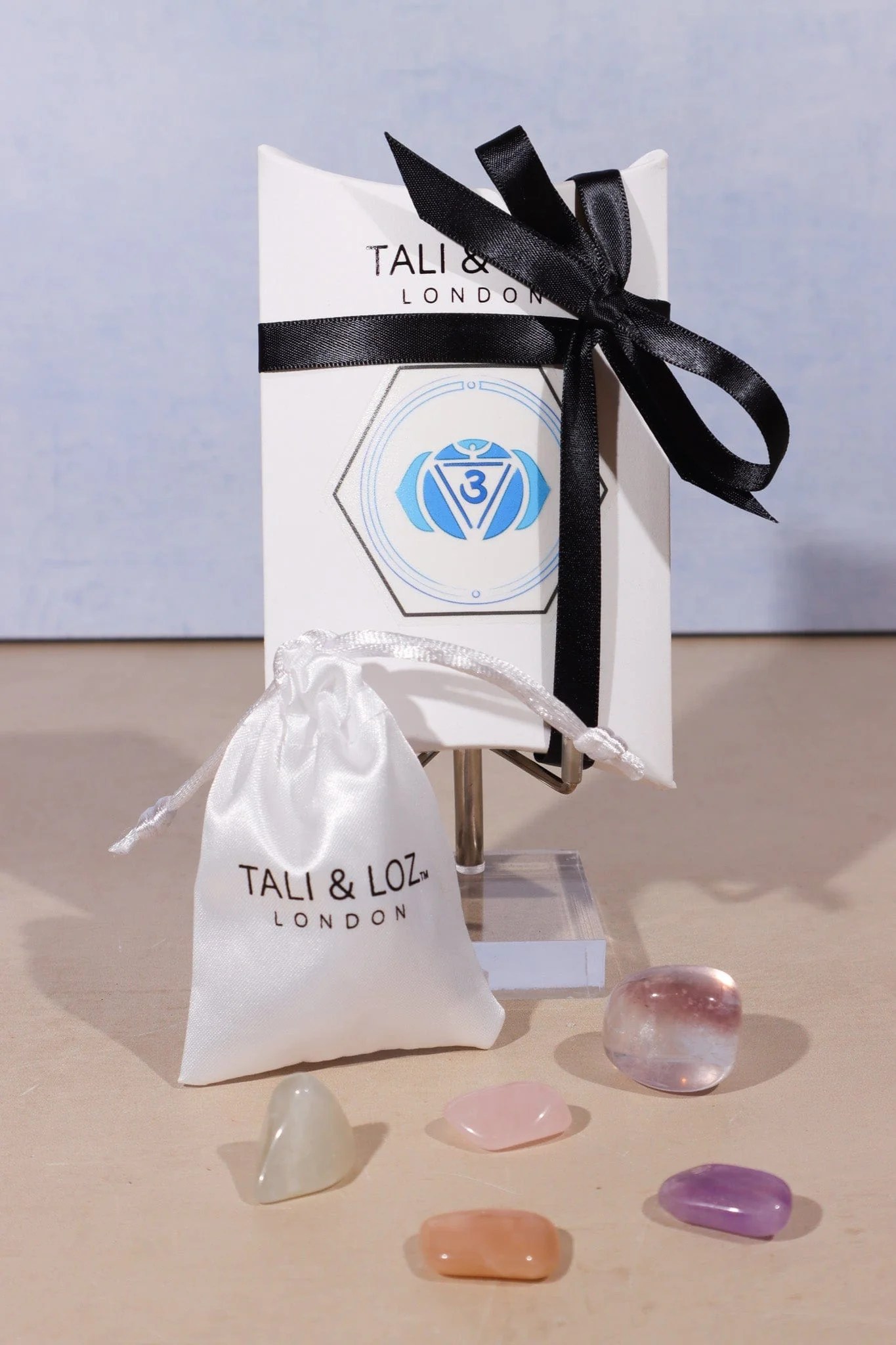 Best Crystals And Stones For Your Third Eye Chakra Tali And Loz