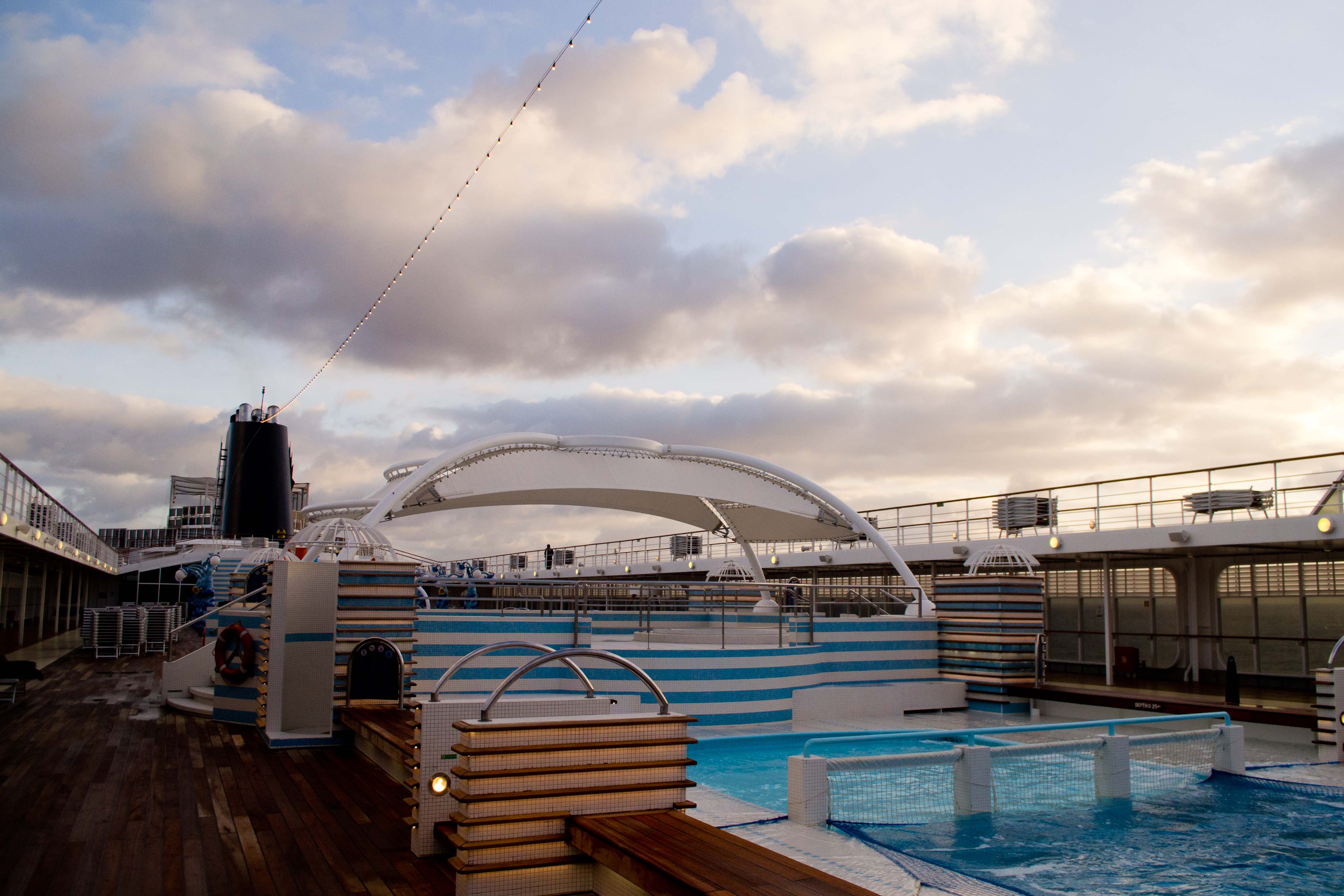 Cruise South Africa Packing Tips TazzDiscovers cruise-south-africa-packing-tips-tazzdiscovers