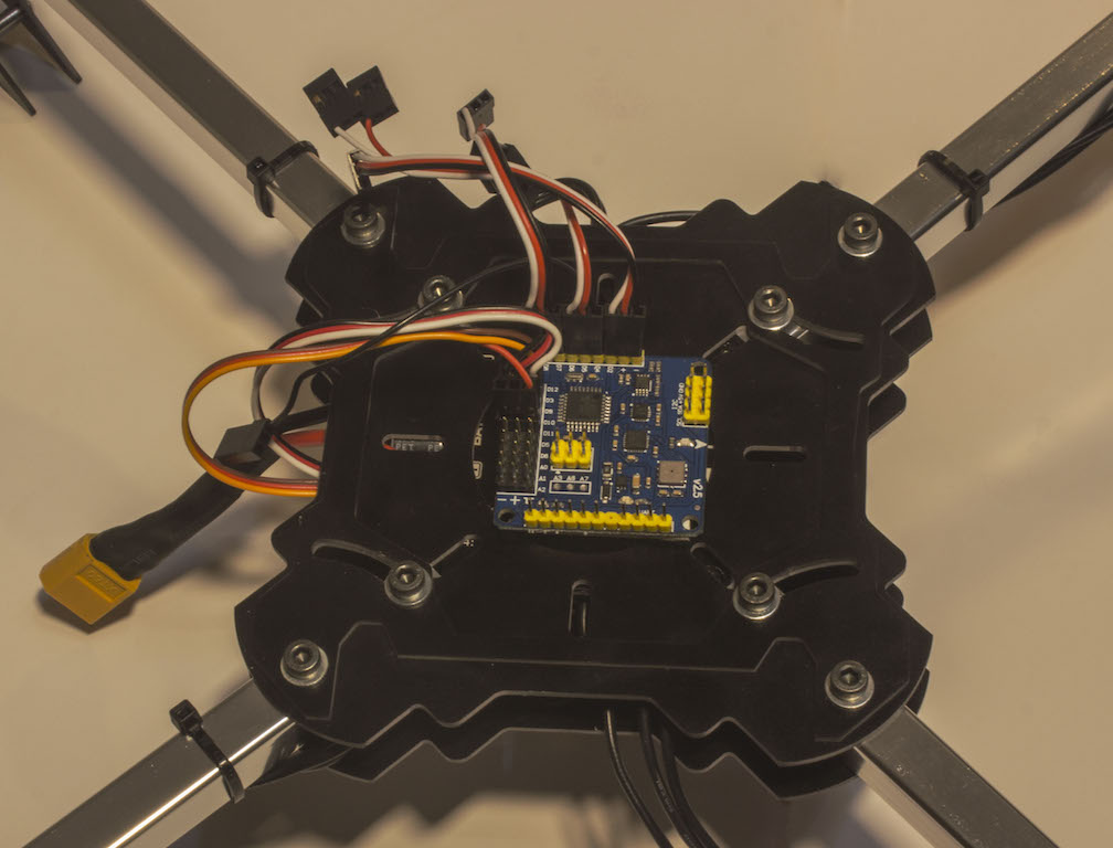 Quadcopter using a Multiwii - Assembly - The Makers Stuff