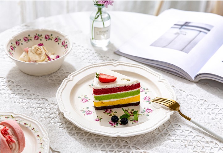 Porcelain Embossed Pink Roses Tableware | The Other Aesthetic