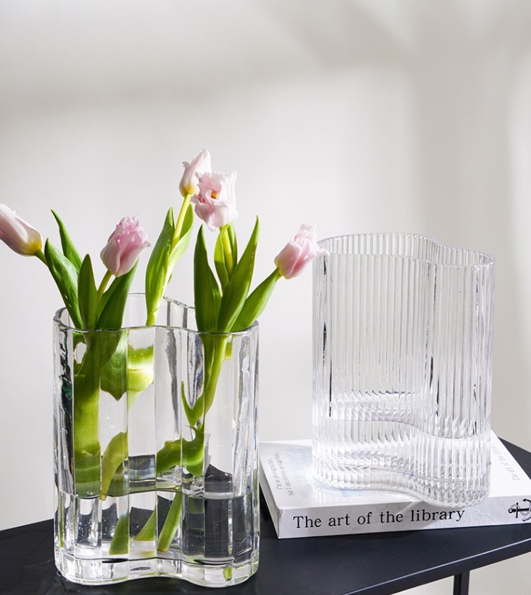 Holographic Reeded Abstract Vases | The Other Aesthetic