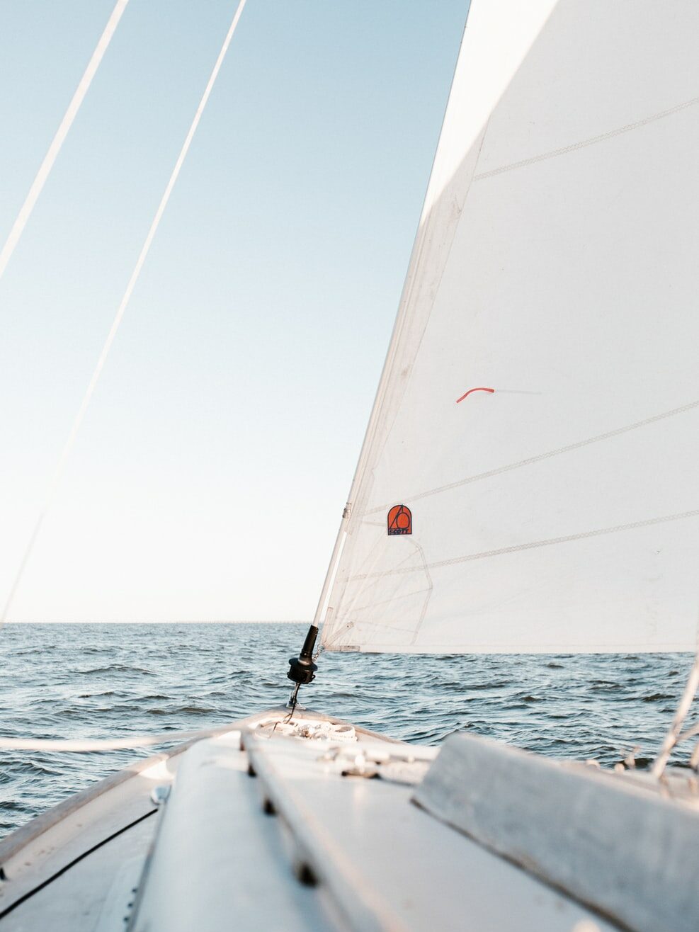 A Guide to Nautical Aesthetic + Nautical Bedroom Ideas