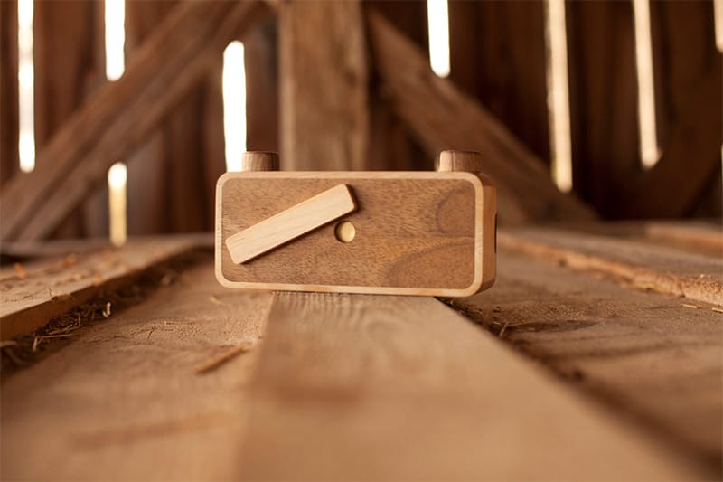 ONDU Wooden Pinhole Camera | The Neorevivalist