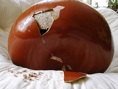 Reparos{3 – Sitar repair: broken tumba | Sitar-Raag