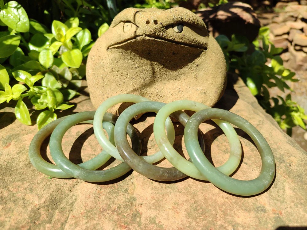 Nephrite Jade Toprock Gemstones And Minerals