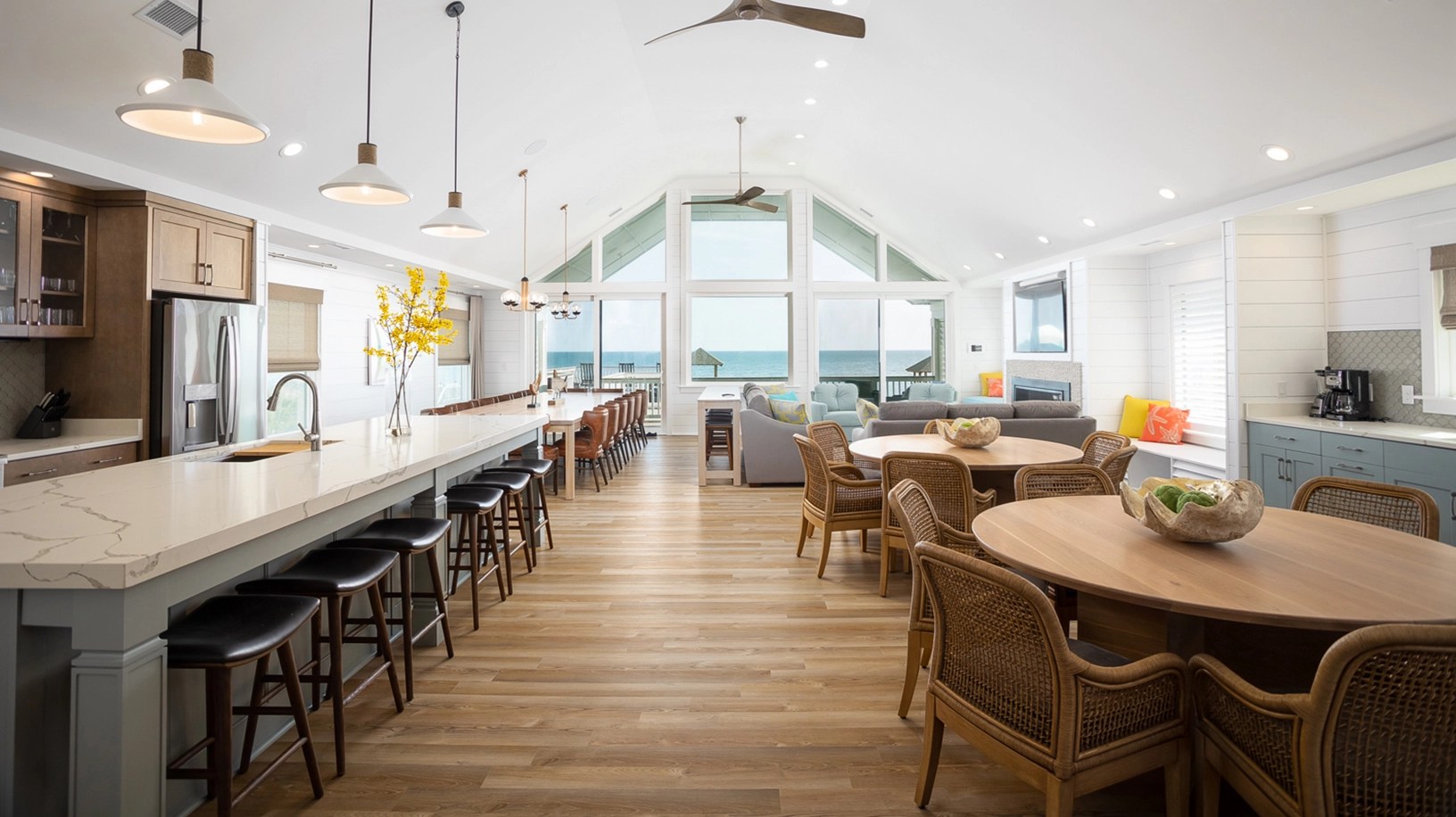 Seatopia Oceanfront Home In Kill Devil Hills Kdh