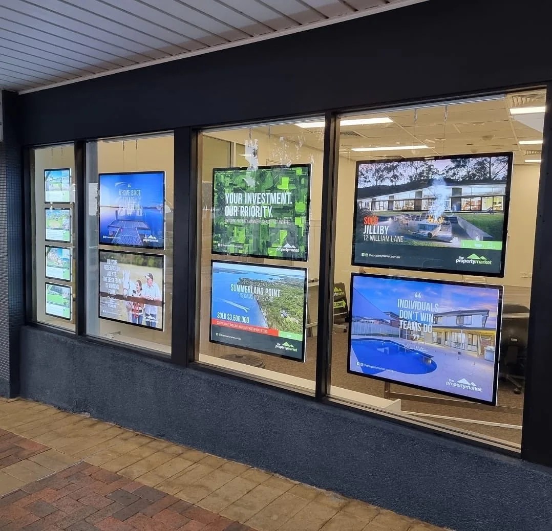 LED Signage Window Displays - VitrineMedia Australia