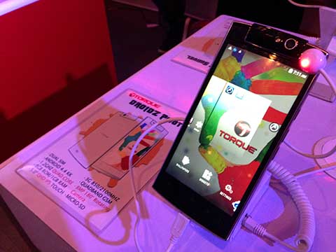Torque unveils DROIDZ Pivot and Swivel, features a rotating camera ...