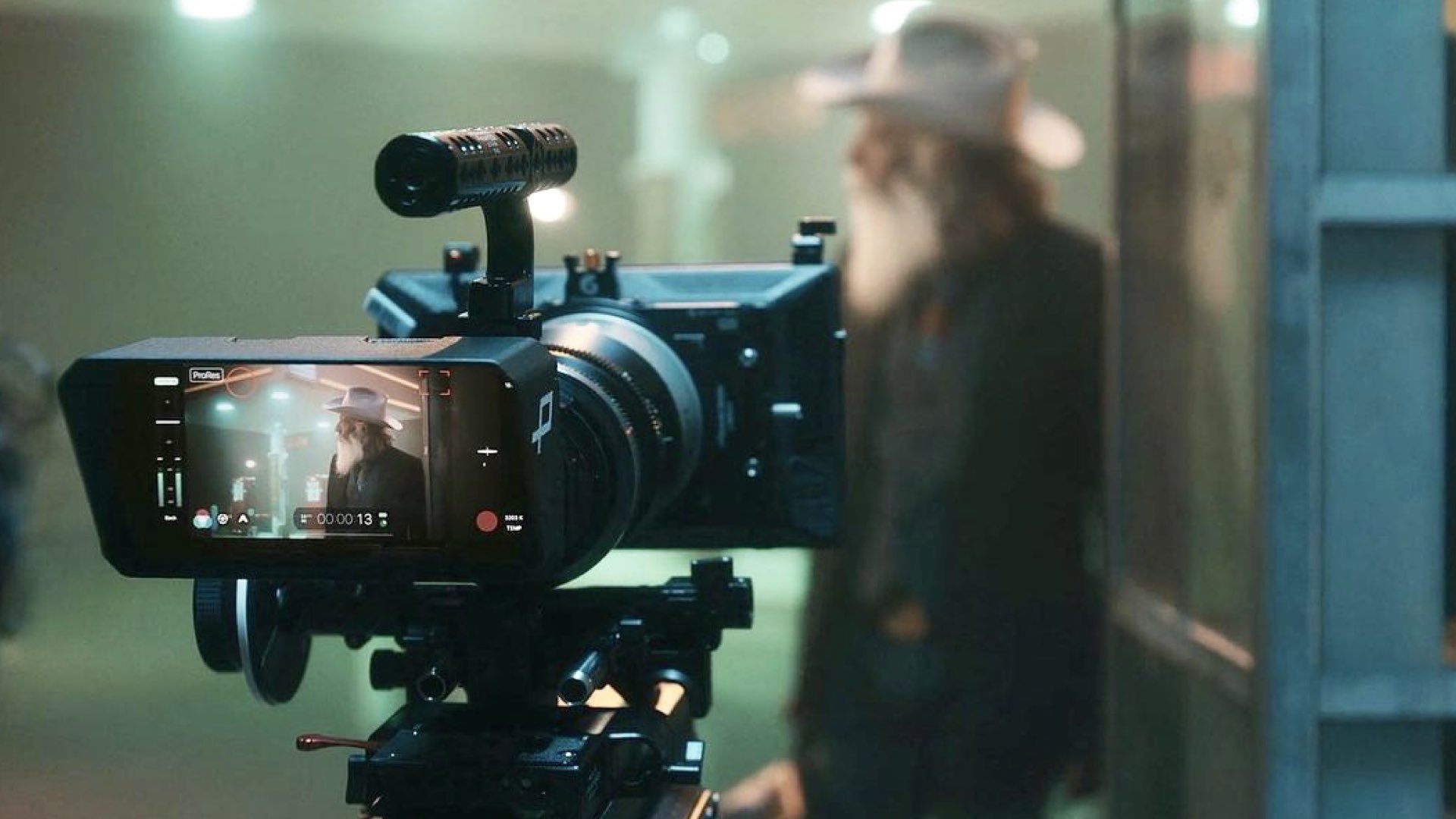 Panavision Is Developing A Directors Finder for Smartphones - YMCinema ...