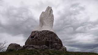 World's Largest Praying Hands Memorial Sculpture - 