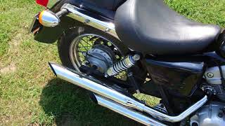 Honda Shadow VT125 SilverTail Sound (No DBKiller)