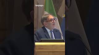 L'allusione sessista di La Russa: 