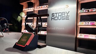 Walking through the first-ever bookless bookstore pop-up