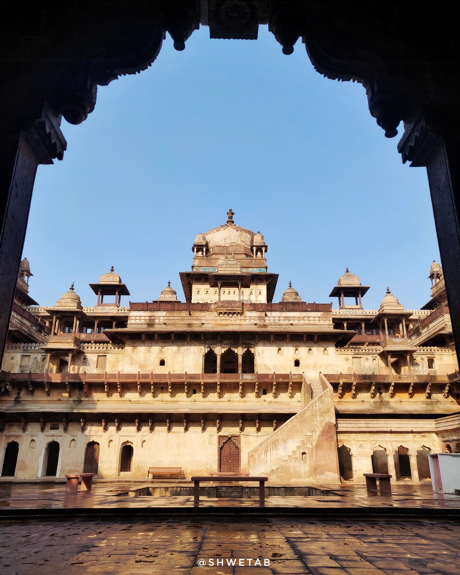 Khajuraho Orchha Jhansi Group Tour - Zikation
