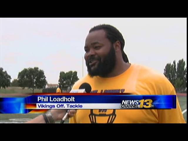 Phil Loadholt to Retire - Zone Coverage