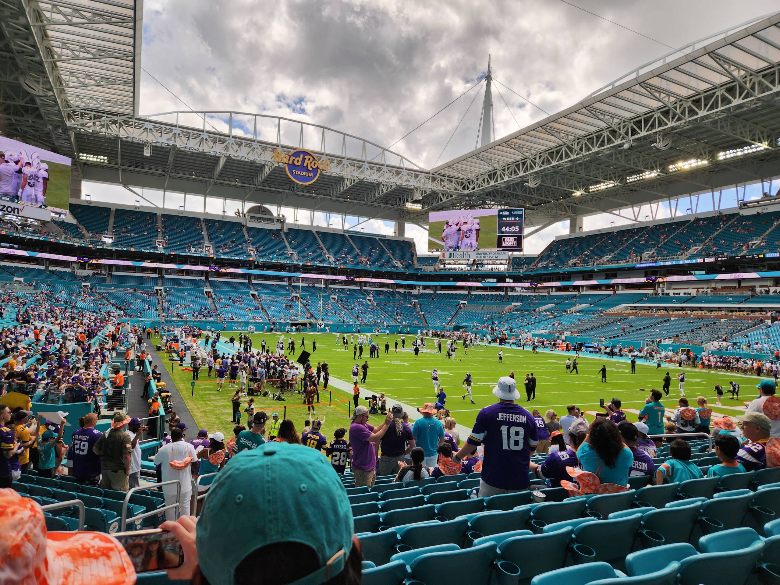 The "South Florida Vikings" Turned Hard Rock Stadium Into A Purple ...